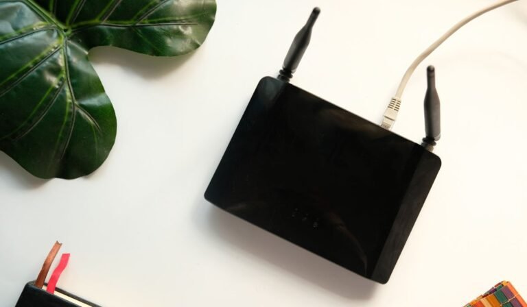 What Are Wired Portable Wi-Fi Routers and Why You Need One? – HotspotDevice